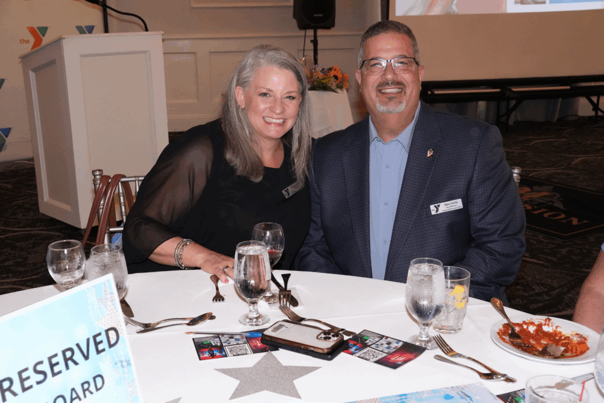 ANNUAL DINNER MEETING - Lakeland Hills Family YMCA